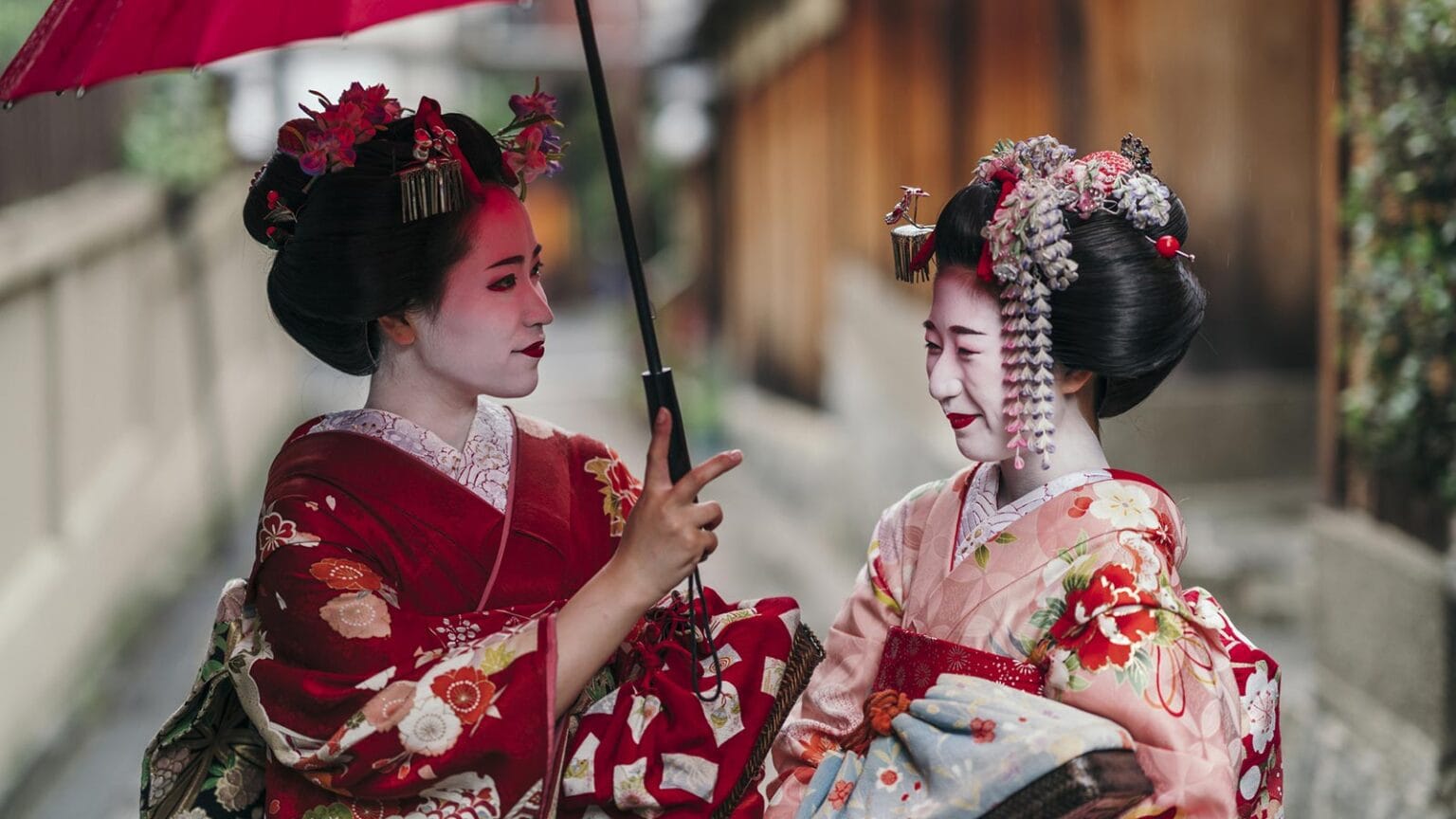 Geisha : Définition, salaire, maquillage, tout savoir | FuransuJapon